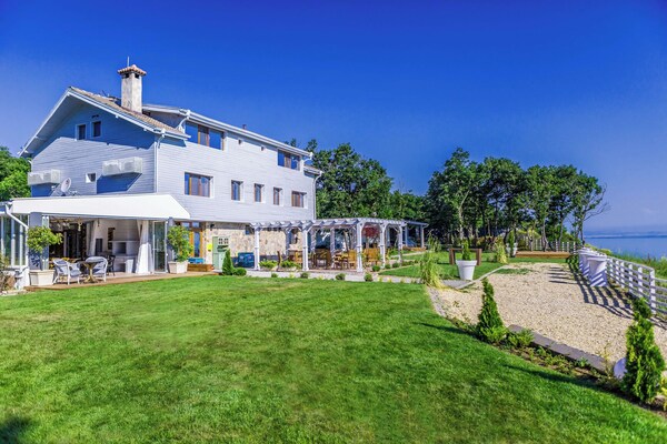 St. Anastasia Hotel - Burgas