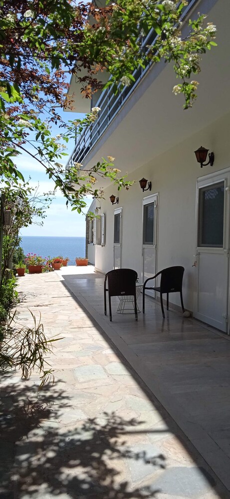 Innjoy.space - Corfou