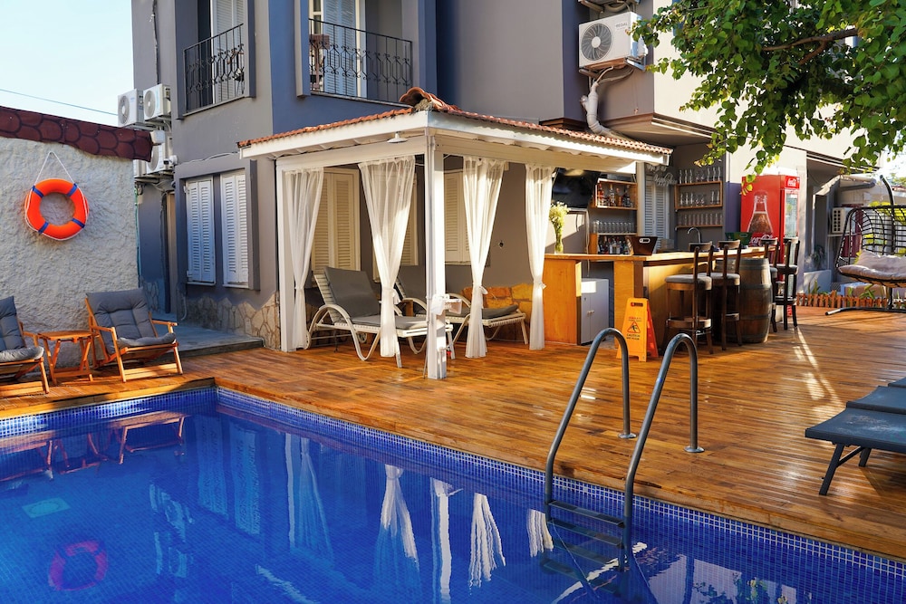 Kekik Alaçatı Otel - Alaçatı