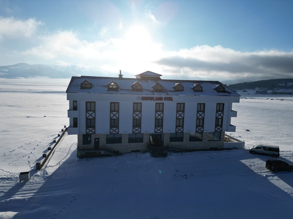 Snowland Otel Sarikamis - Kars