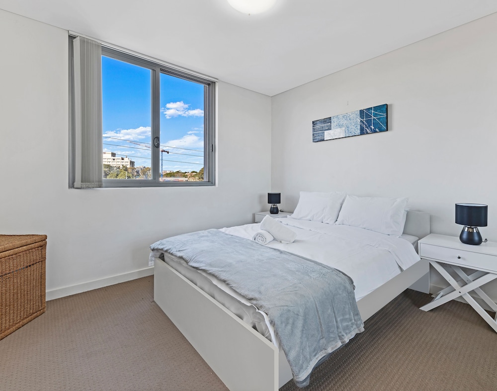 Kozyguru | Parramatta | Clean Apt | Free Wi-fi - Parramatta