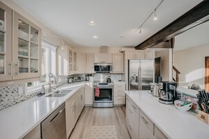 Cabine, 3 quartos, varanda | Interior