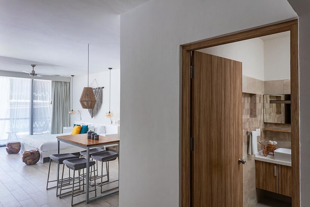 Opal Condo Hotel By Marea - Playa del Carmen