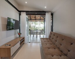 chale 14 | Cozinha privada | Geladeira grande, micro-ondas, cooktop