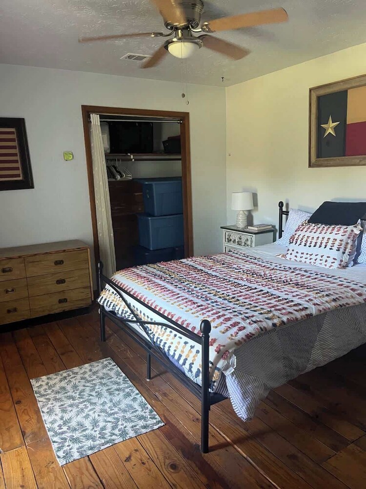 Cypress Grove Condo: Relax in Wimberley TX - Hays County | Vrbo