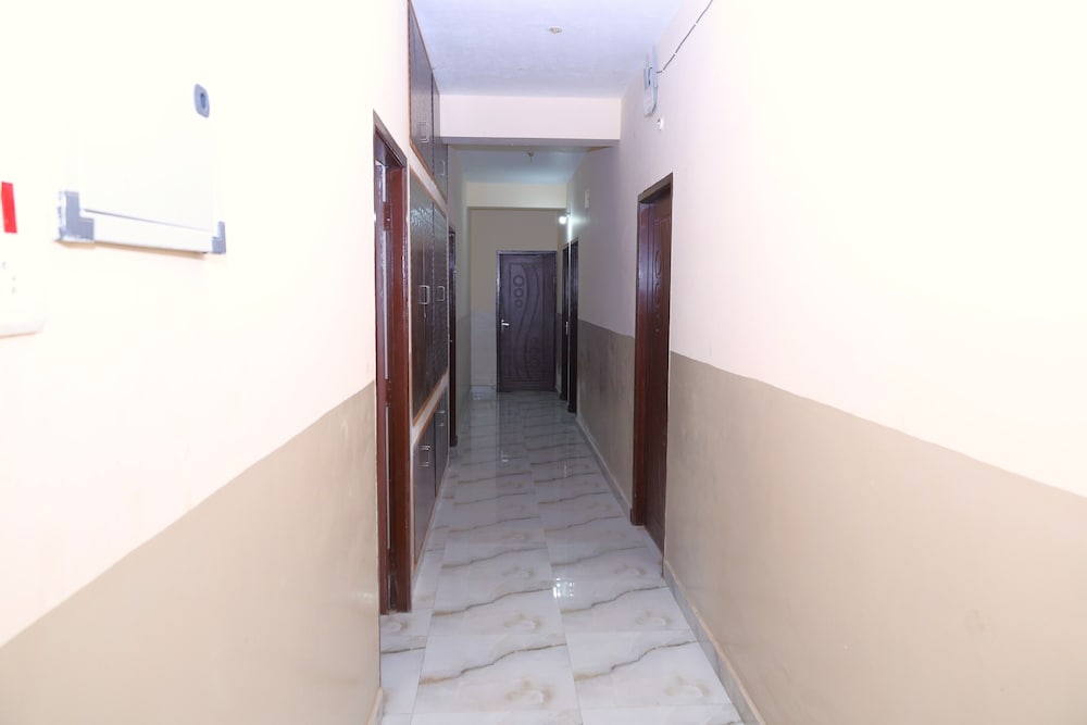 Galaxy Residency Pallavaram Airport - Chennai