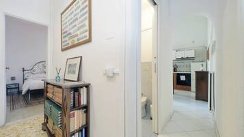 Apartamento (2 Bedrooms) | 2 quartos, ferro/tábua de engomar, roupa de cama fornecida