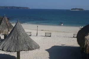 Apartamento, 3 quartos, varanda | Praia