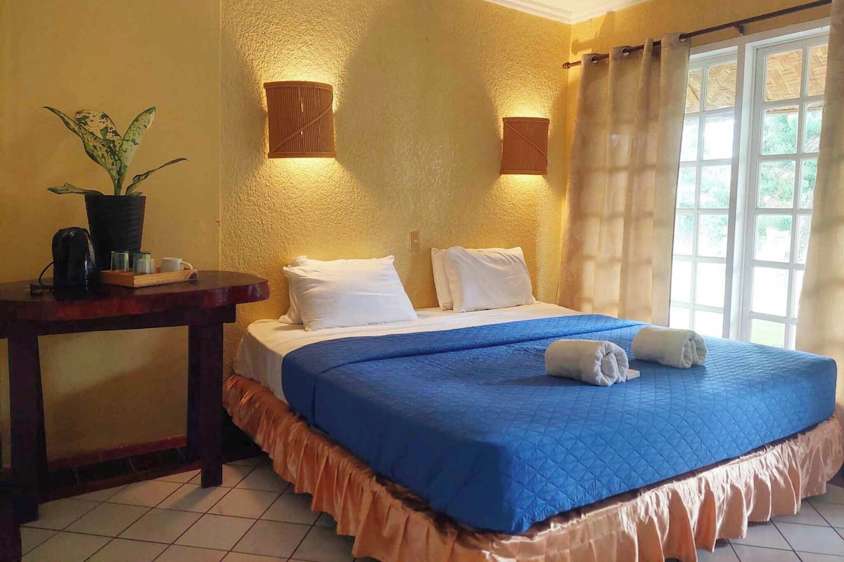 Quarto Deluxe | Secretária, Wi-fi grátis, roupa de cama fornecida