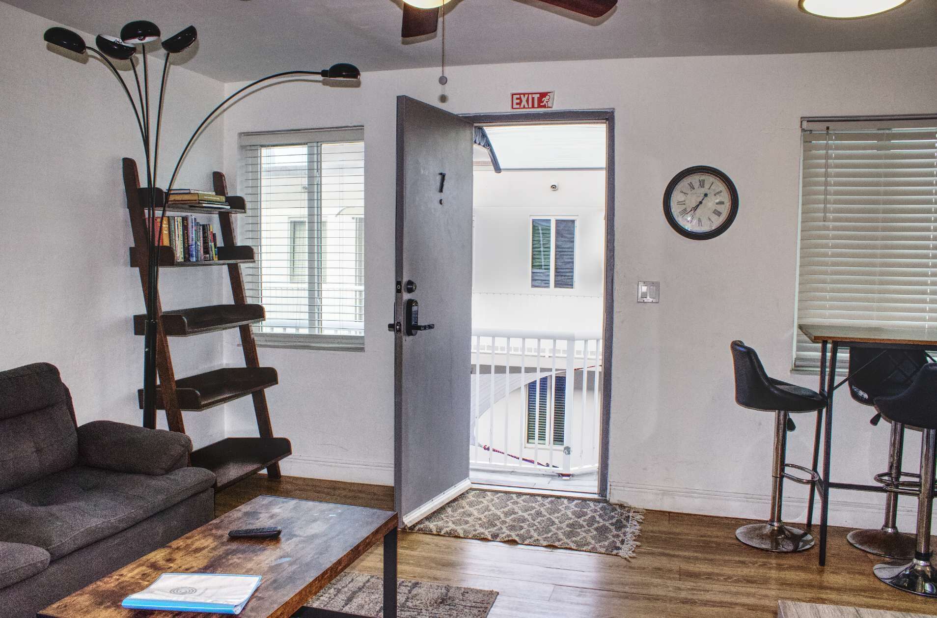 Beachside Home - Pet-friendly, Sleeps 4 - Hollywood, FL
