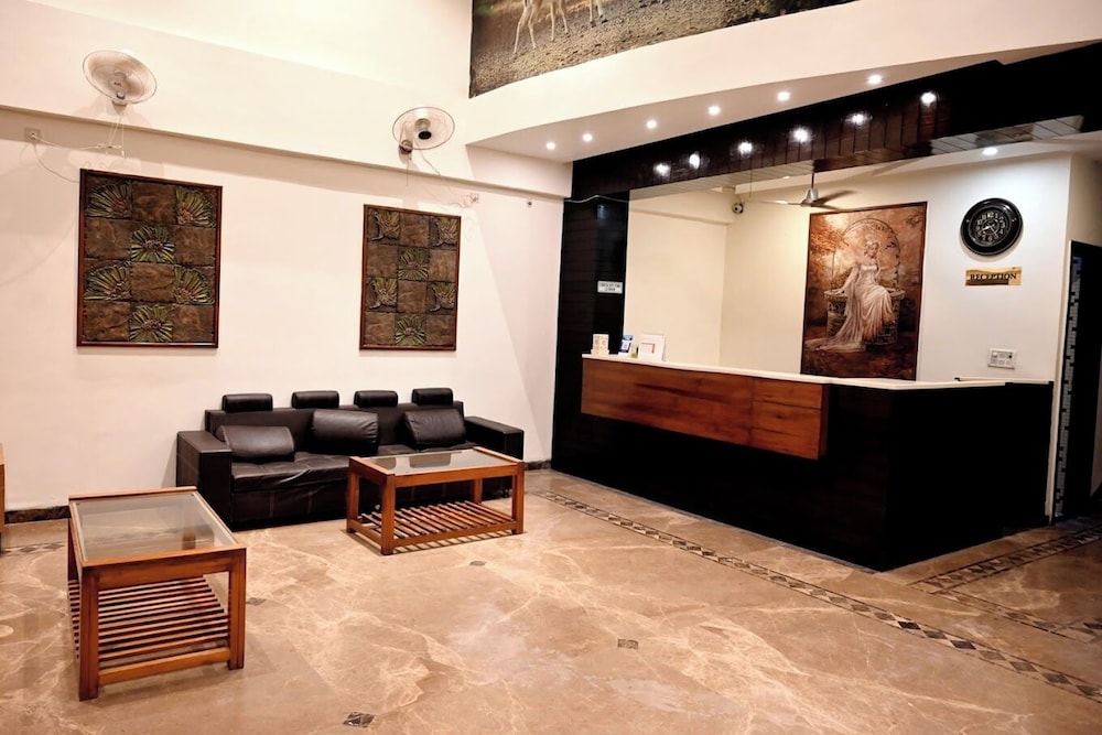 Hotel Badrika Inn - Rewa