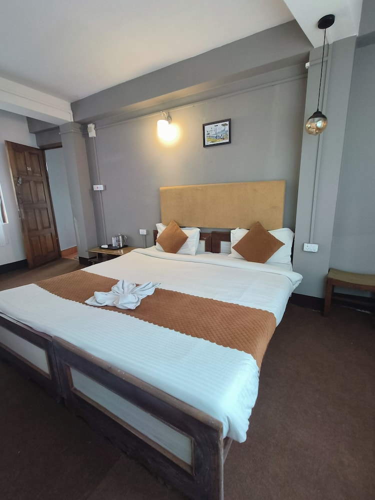 Hotel Sakura Darjeeling - Darjeeling