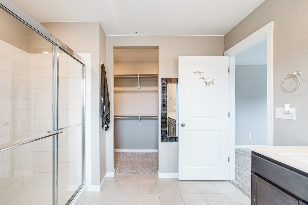 17 Mi To Denver Zoo: Family-friendly Aurora Home - Aurora, CO