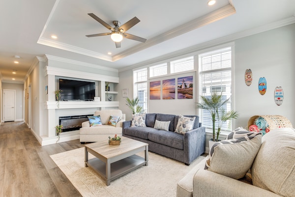 Furnished Screened Porch: Baypoint Resort Home! - Ohio