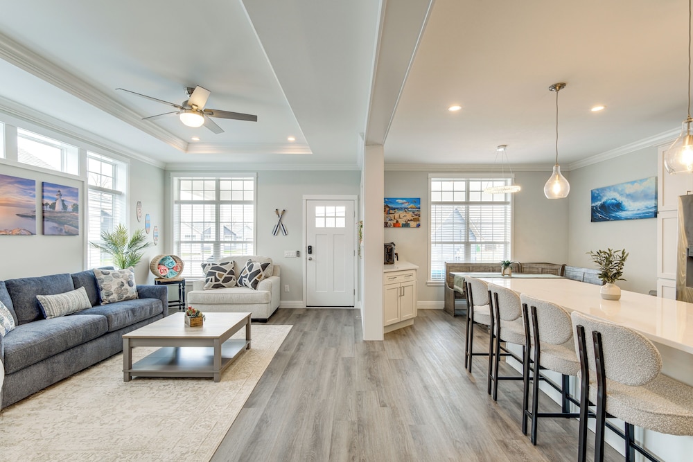 Furnished Screened Porch: Baypoint Resort Home! - Sandusky, OH