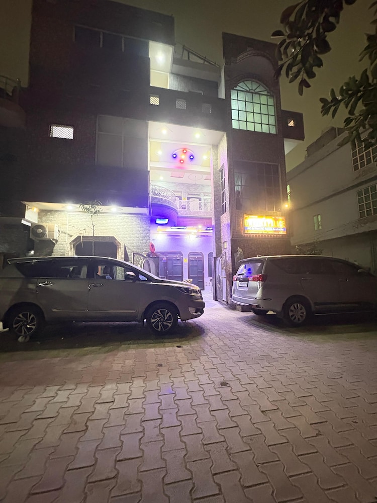 Dwarika Palace - Mathura