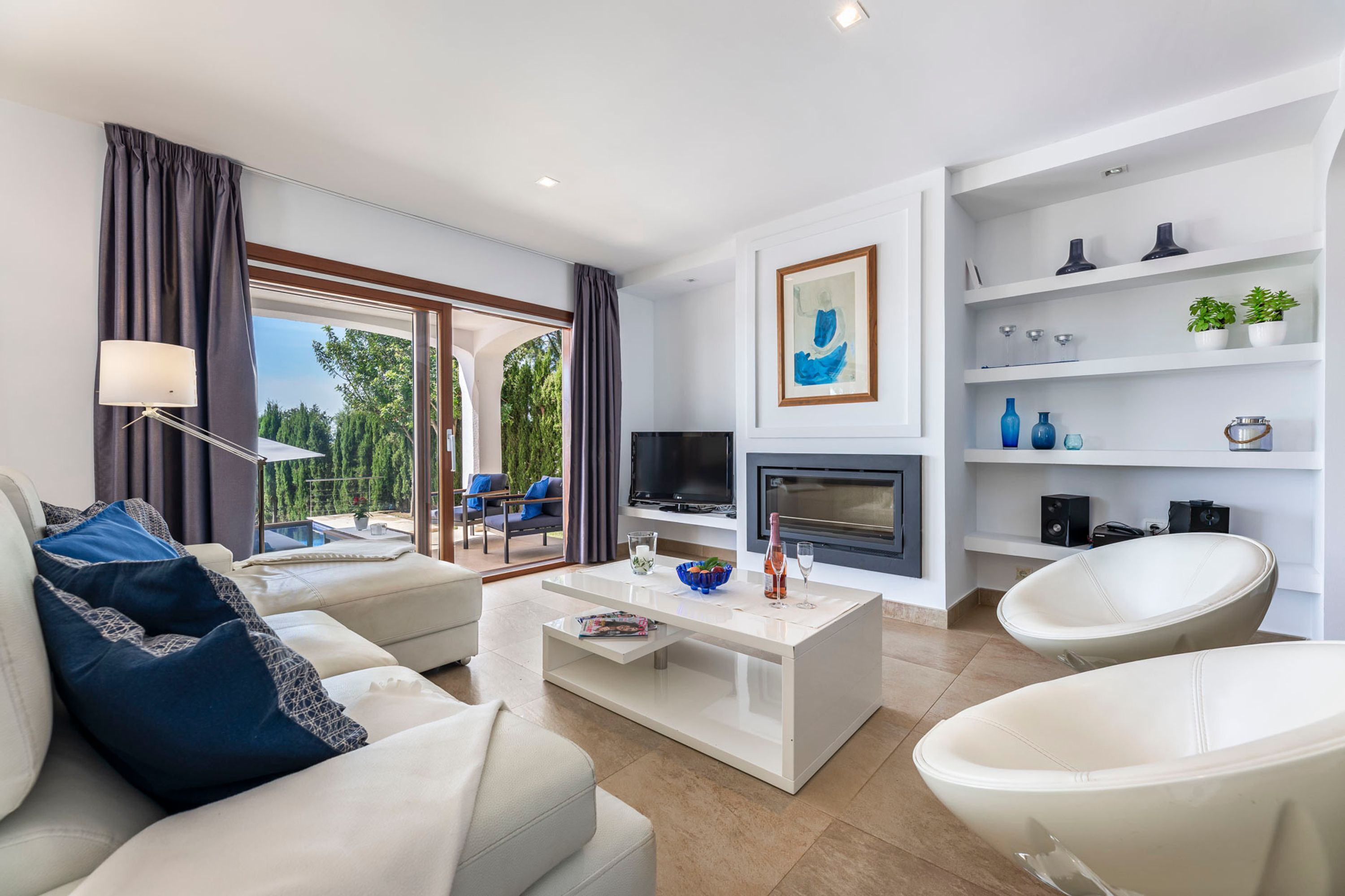 Villa, acessível | 4 quartos, internet de alta velocidade 