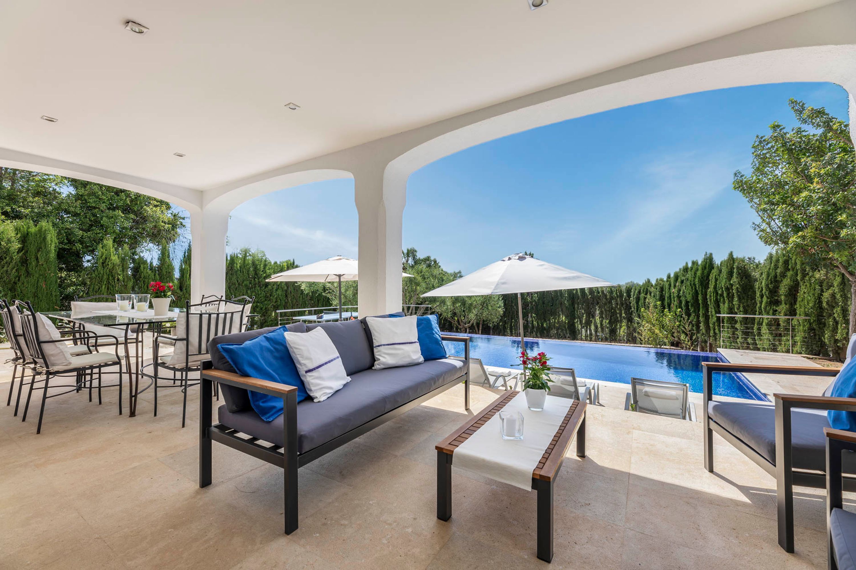 Villa, acessível | 4 quartos, internet de alta velocidade 