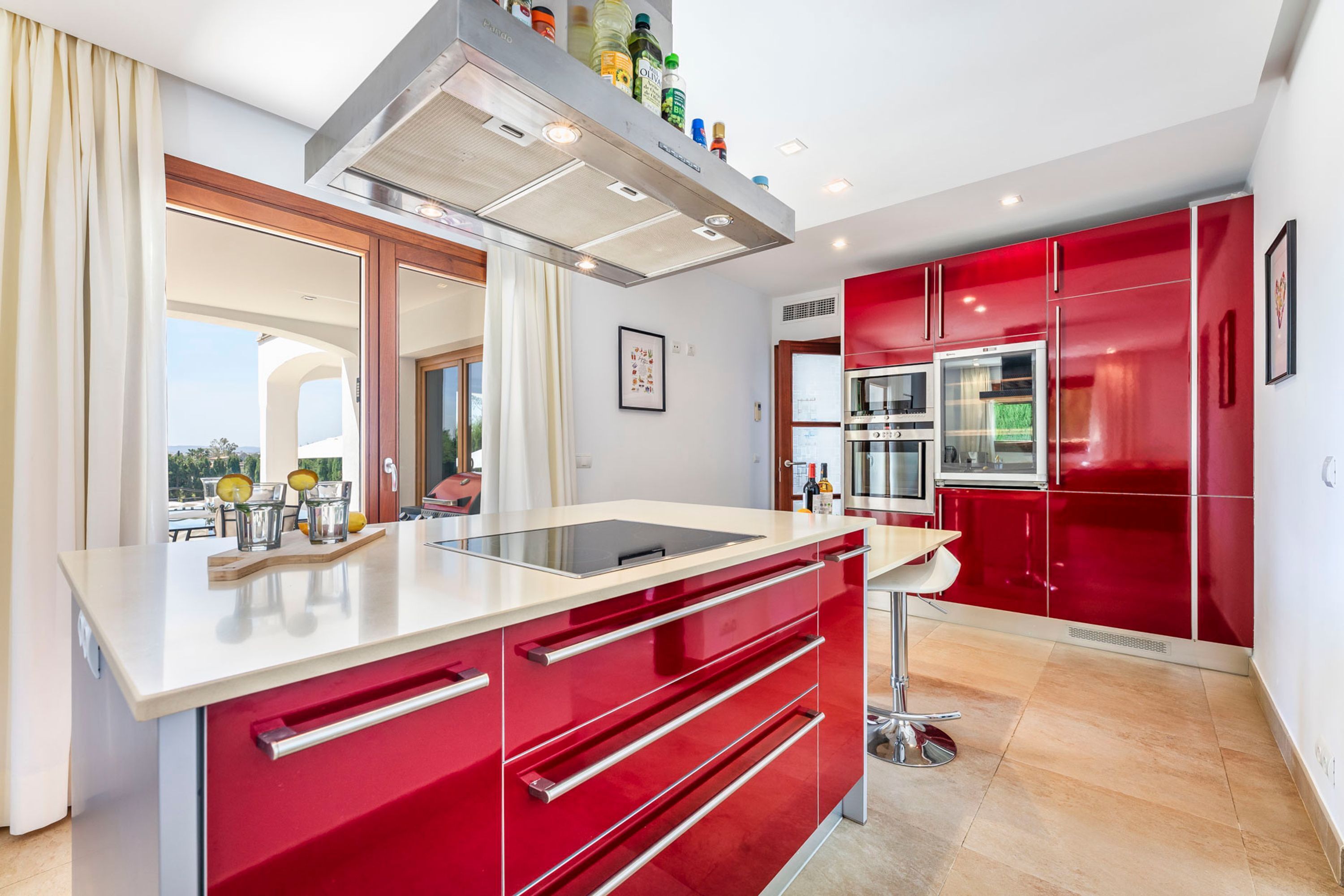 Villa, acessível | 4 quartos, internet de alta velocidade 