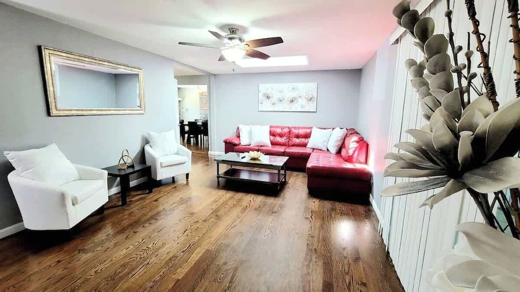 $0fees -6br-2kitchen-2livrm-easy To Redrocks/dtown - Thornton, CO