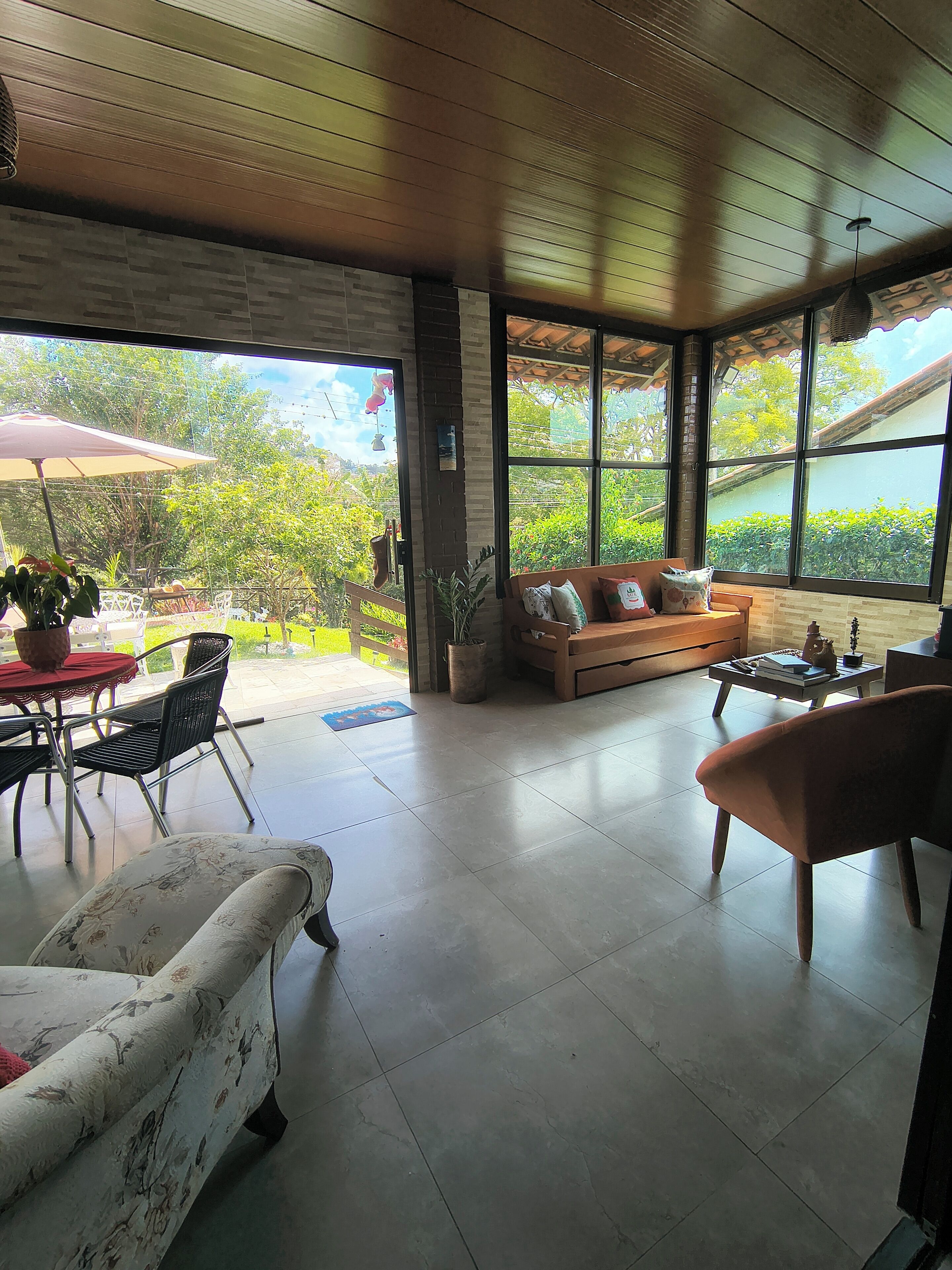 Casa 3 Quartos + Sala Reversível  Em Gravatá - Pe. Completa Com Jacuzzi - Pernambuco (estado)