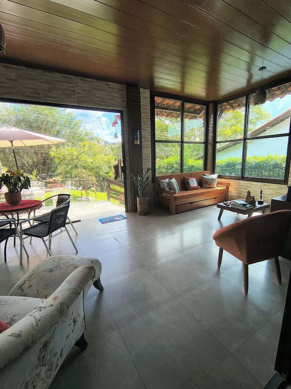 Casa 3 Quartos + Sala Reversível Em Gravatá - Pe. Completa Com Jacuzzi - Pernambuco (estado)