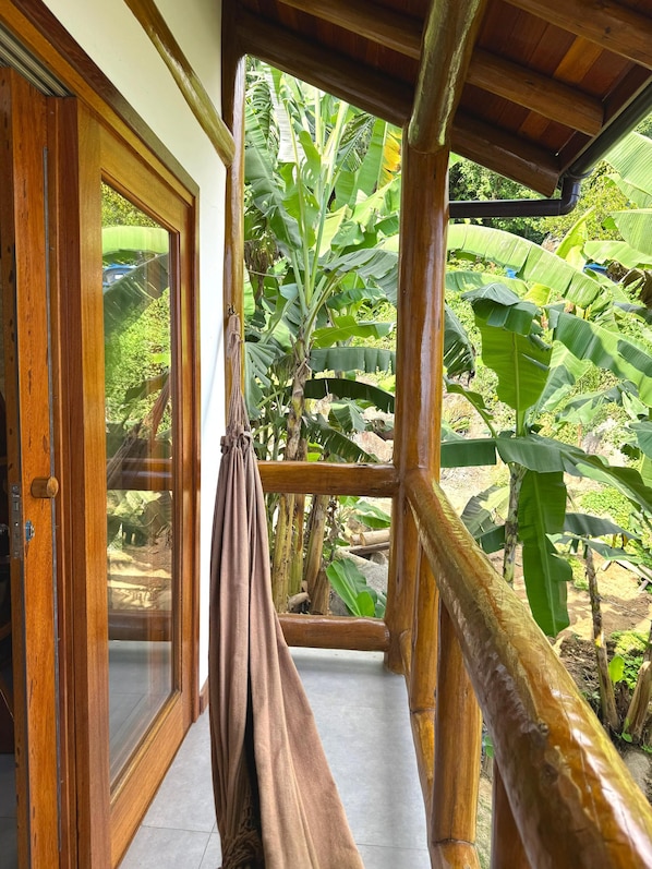 Loft Comfort, vista para a praia | 1 quarto, cofre no quarto, secretária