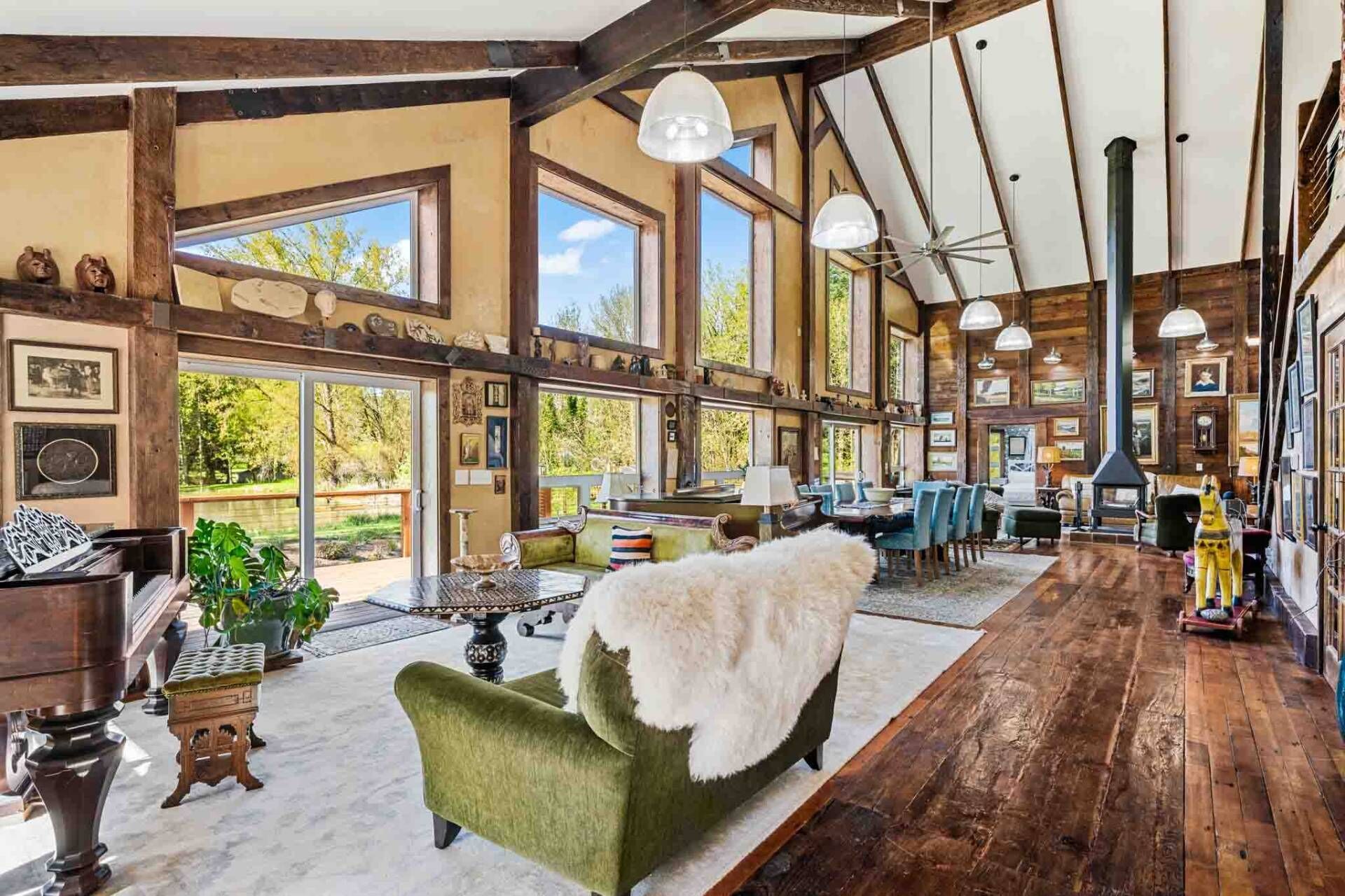 Wondrous Lakeside Historic Home, Acres Of Streams, Trails, And Beauty, Hot Tub, Pet Friendly, & Bbq - Monmouth, OR