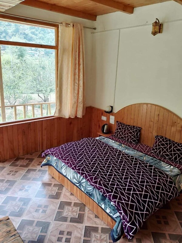 Pumpkin Stays Boutique Cottages - Jibhi