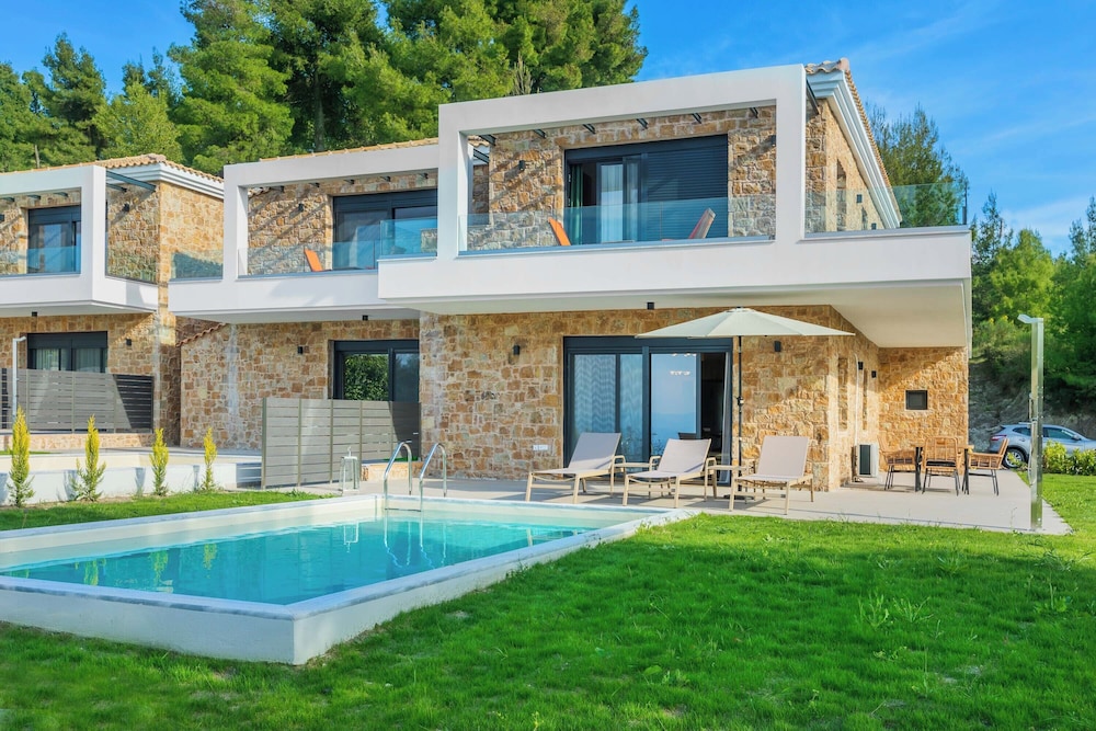 Epta Villas Luxury Redefined - Halkidiki