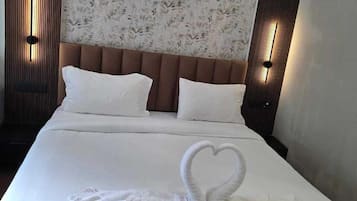 Quarto luxo, vista para a cidade | Wi-Fi de cortesia