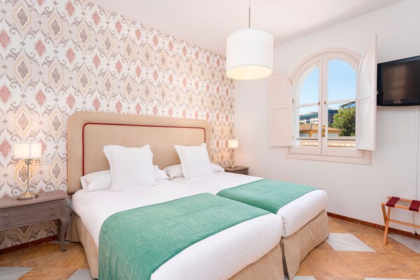 Traditional House With Private Terrace. Campamento - Sevilla