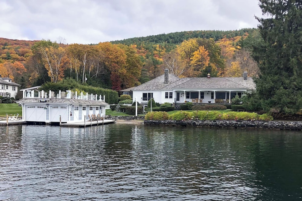 Private Dock At Lake George Getaway - Lake George, NY