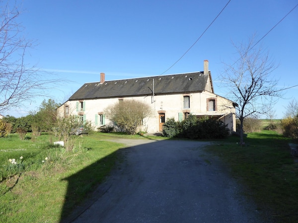 Farmhouse In Giroux Near Forest & Lake - Indre