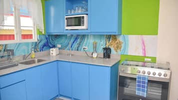 Apartamento, 1 quarto, pátio, Vista para a cidade | Interior