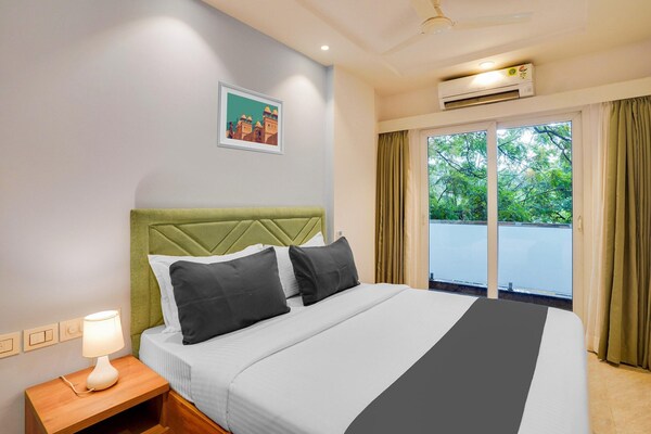 Elite Stays Near Prestige Shanti Niketan - Bengaluru
