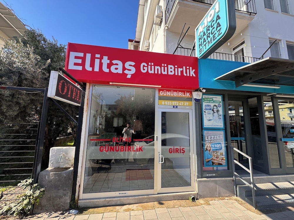 Elitaş Apart Otel - Çeşme