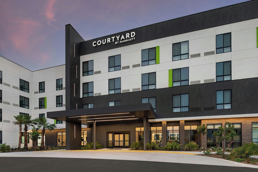 Courtyard By Marriott San Bernardino Loma Linda - San Bernardino, CA