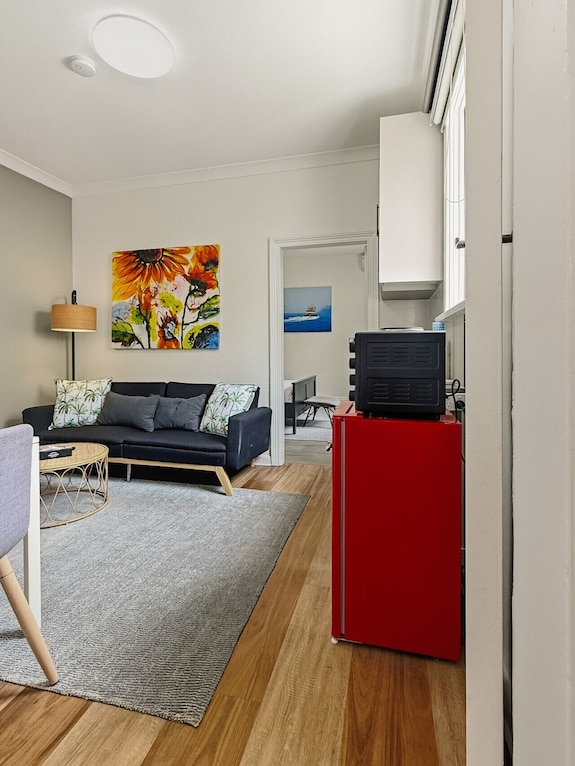 Charming 1 Bedroom, Park Adjacent. City 5 Minutes - Gordon