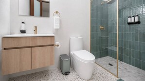 Quarto Duplo Deluxe | Casa de banho