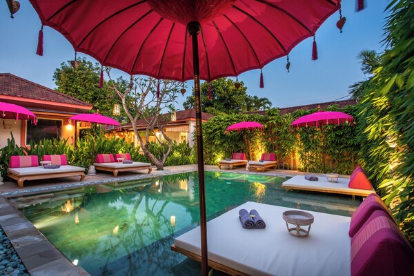 Pinkprivate Sanur - For Cool Adults Only - Sanur