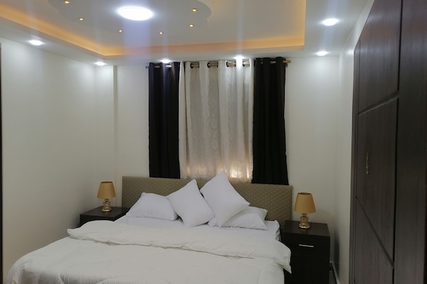 Casa Deluxe, vista para a montanha | 4 quartos, quartos insonorizados, ferro/tábua de engomar, Wi-fi grátis