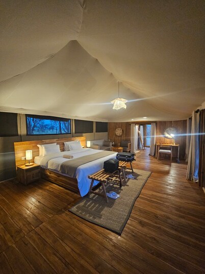 The African Kongoni Serengeti Safari Camp
