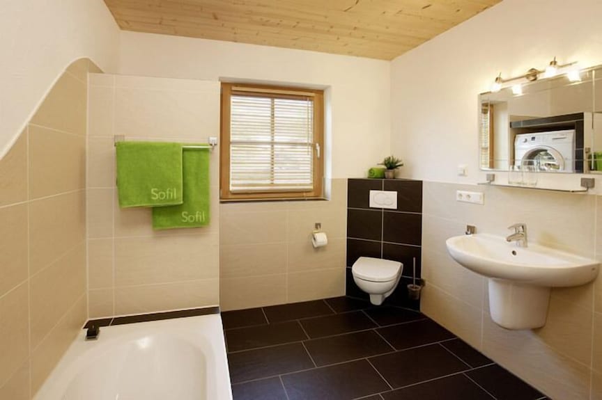 Vacation Home Alex Vacation Apartment B - Füssen - 菲森