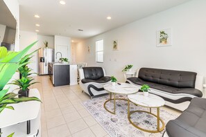 Casa (3 Bedrooms) | Interior