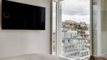 Apartamento Familiar, varanda, Vista para a cidade | 4 quartos, lençóis de algodão egípcio, roupa de alta qualidade