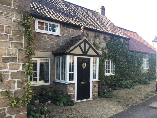 Rose Cottage - Derbyshire