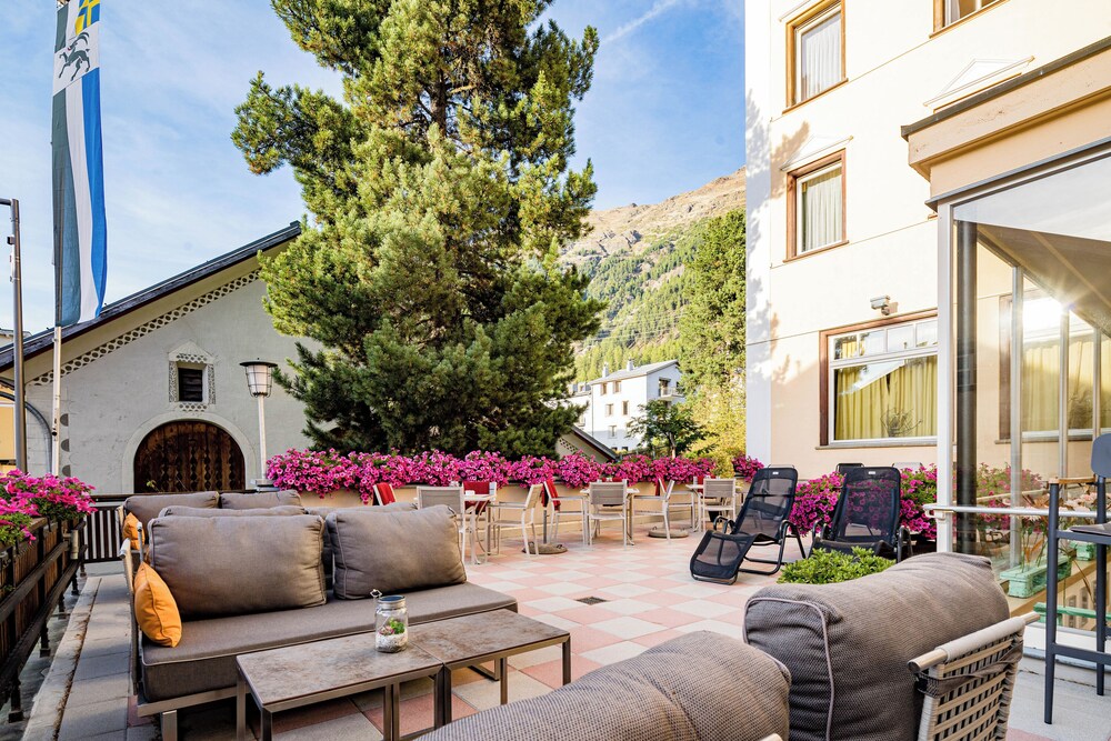 Hotel Engadinerhof - Pontresina