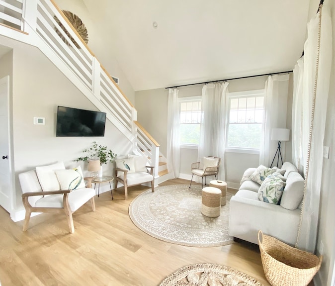 Charming 2-bedroom, New Custom Home, Linens Provided, Walk To The Beach! - Outer Banks, NC