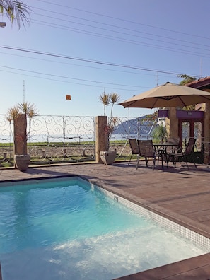 5 piscinas exteriores 